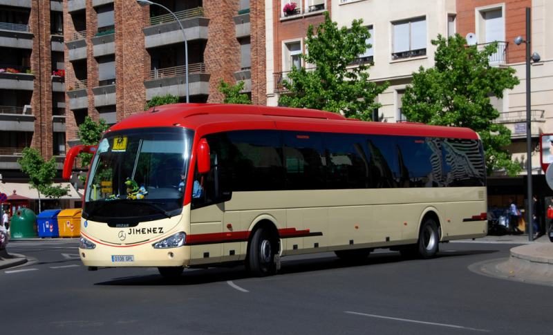 Vuelca un autobús Madrid-Logroño en Lerma – Canal Ebro